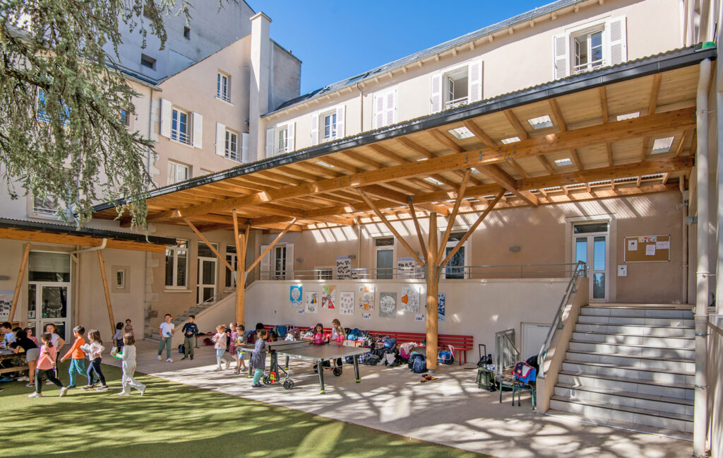 Rénovation Ensemble Saint Paul : Ecole / Logements / Bureaux - Rodez ...